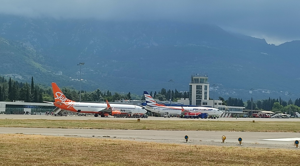 Avio linija Tivat-Prag od juna - Padrino Vijesti