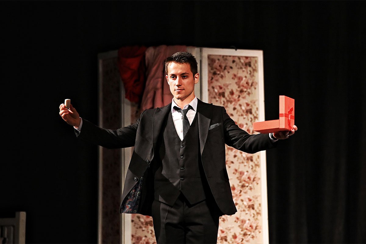 Trebinjski glumac Mitar Milićević osvaja pozornice i ekrane - Padrino ...